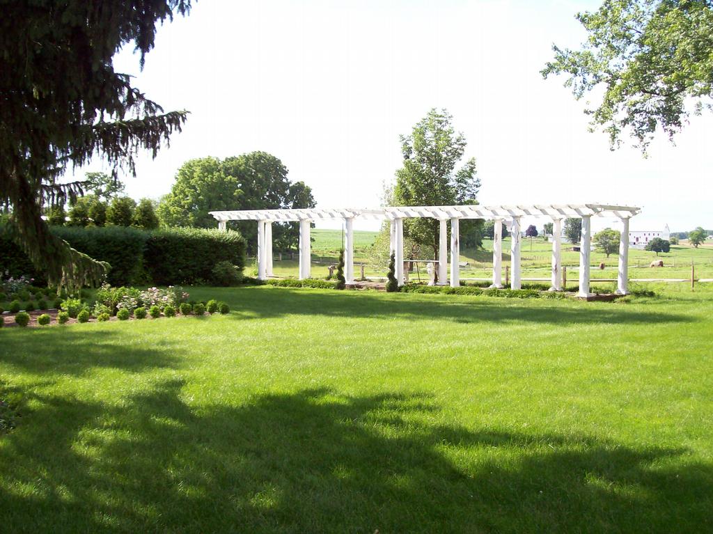 White Chimneys Colonial Homestead - Gap PA 17527 | 717-442-1037