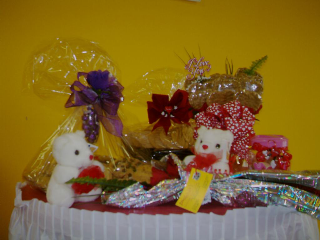 THINK MAKEDA'S FOR VALENTINE'S DAY!!! | Makedas Homemade Cookies in ...