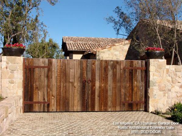 Tuscan Style Driveway Gate in Rustic Reclaimed Barn Wood With ...