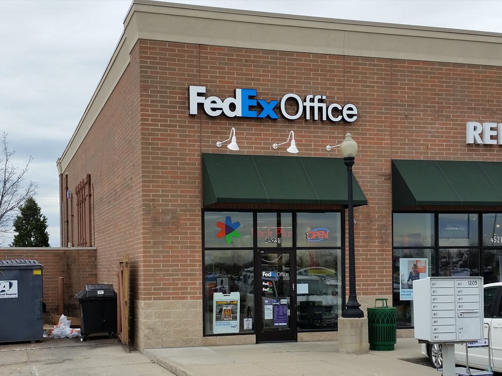 FedEx Office Print & Ship Center - Utica MI 48315 | 586-566-0946