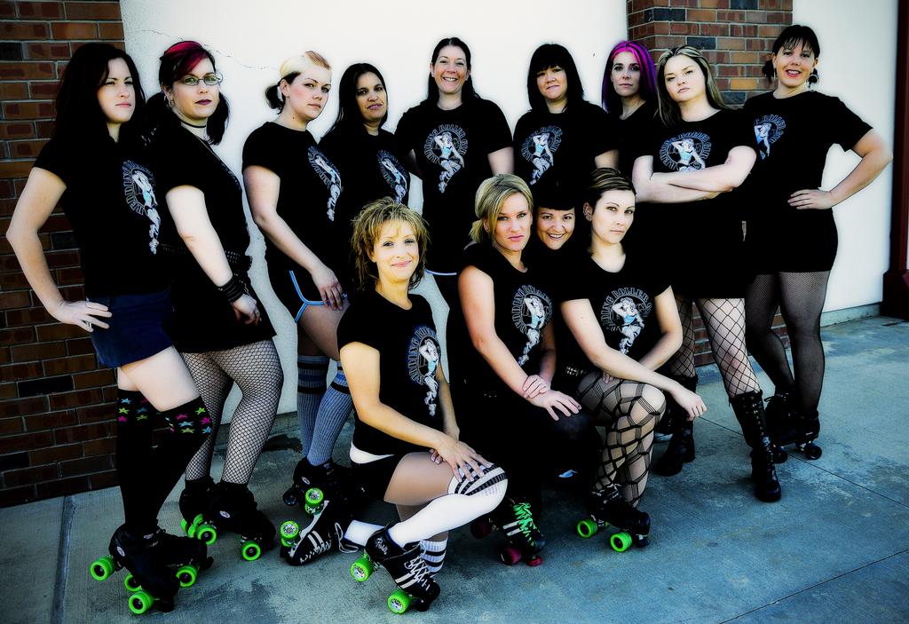 Redding Rollergirls - Redding CA 96003 | 530-776-8817