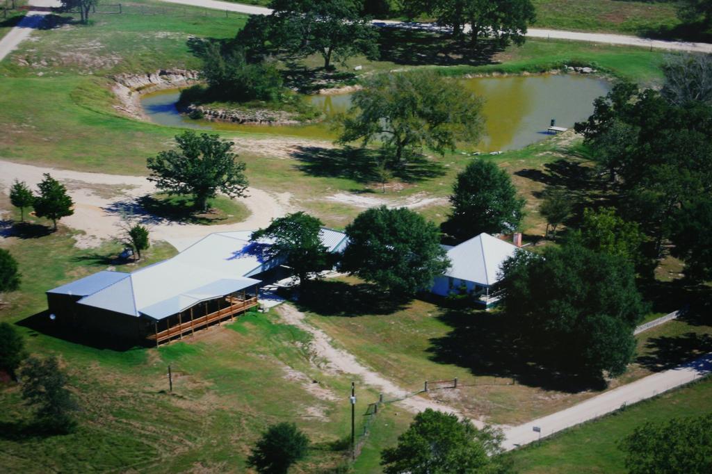 Moody Ranch Outfitters - Anderson TX 77830 | 936-825-2119 | Fishing