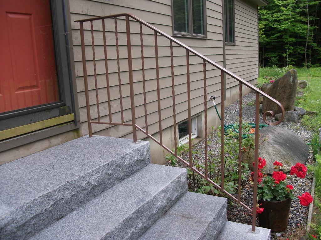 Handrails in Granite Steps from Mainely Handrails in Waterville, ME 04901
