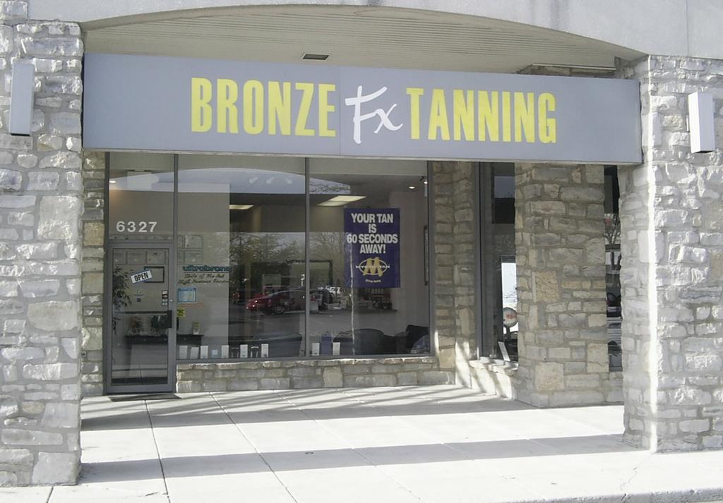 Map and Directions to Bronze FX Tanning in Dublin, OH 43017