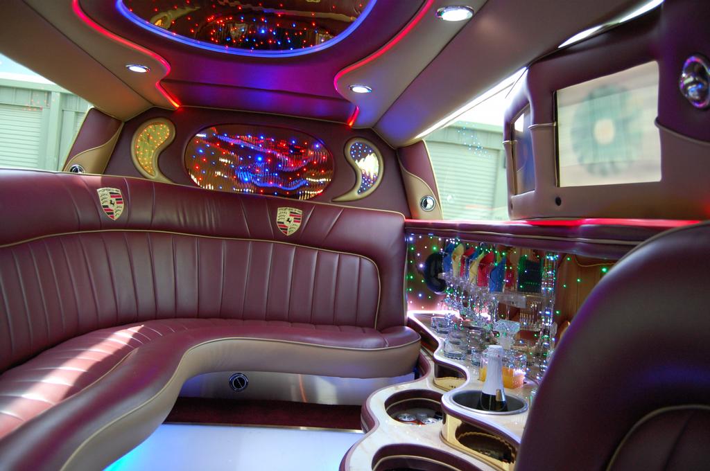 Porsche limo 16 passengers inside (26) from Albion Supreme Limousines ...