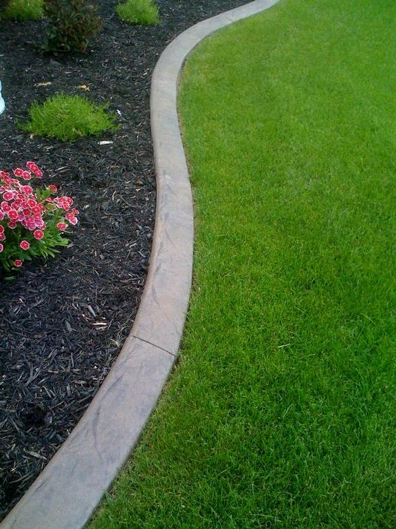 Landscape Curbing Ogden Utah - Curbworks - Syracuse UT 84075 | 801-725-7024