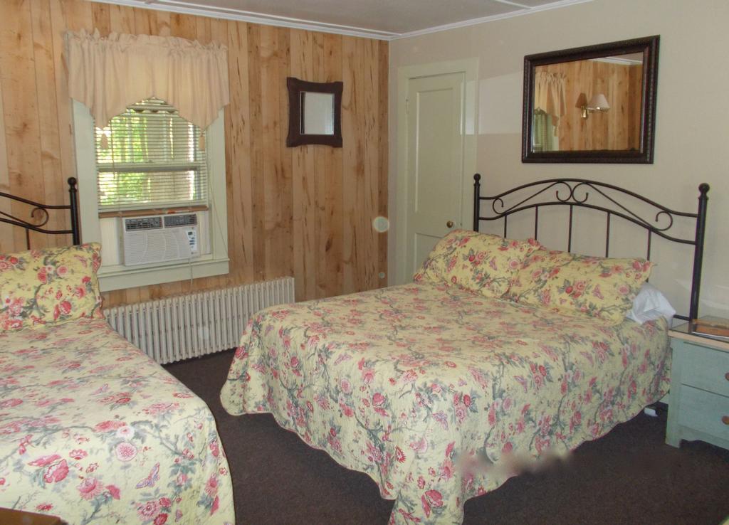 Slumber Manor Motel - North Hampton NH 03862 | 603-964-5707