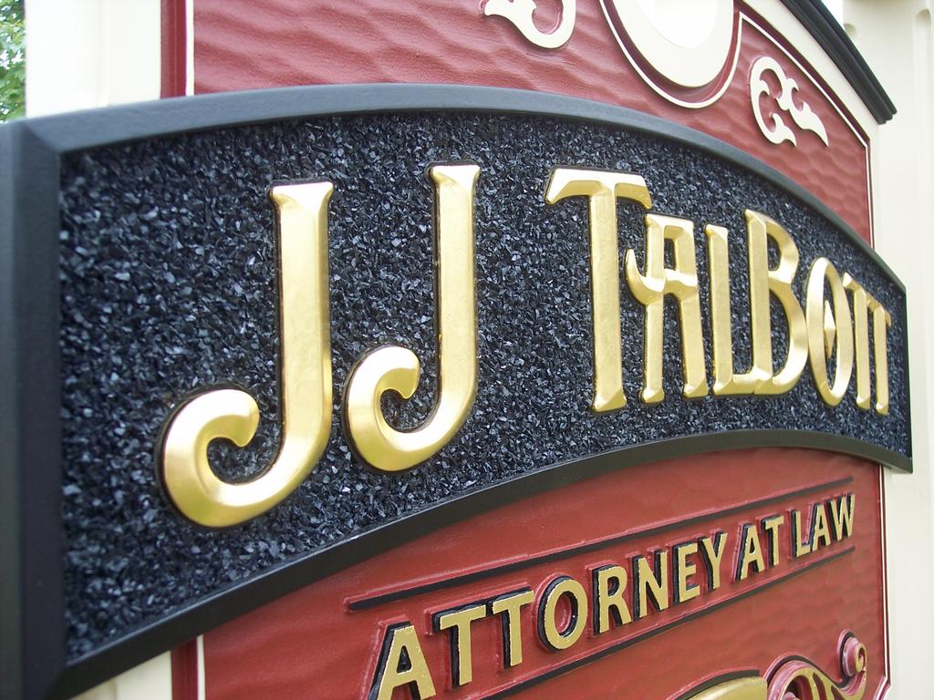 A Router Works Signs - Pensacola FL 32502 | 850-776-4241