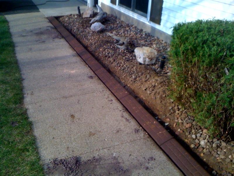 Pictures for Striking Edge LLC Custom Landscape Curb in Wausau, WI 54401