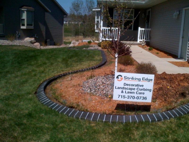 Pictures for Striking Edge LLC Custom Landscape Curb in Wausau, WI 54401