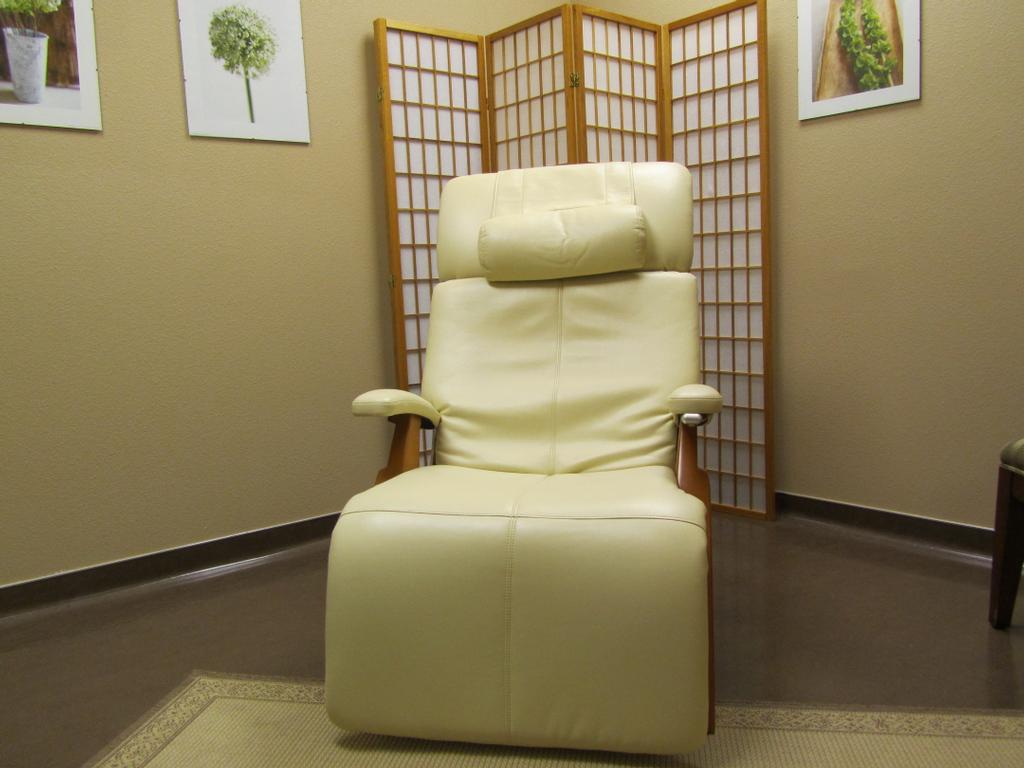 Zero Gravity Chair in Room # 1 from Eastern Ways Acupuncture & Health ...