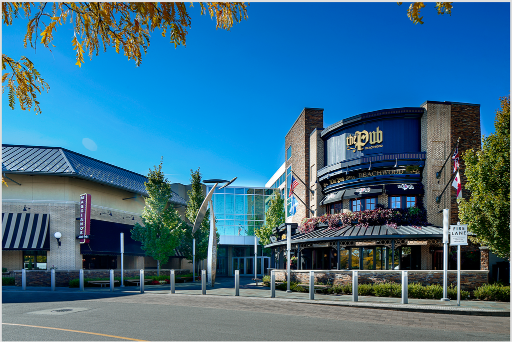 Beachwood Place - Beachwood OH 44122 | 216-464-9460 | Shopping Centers