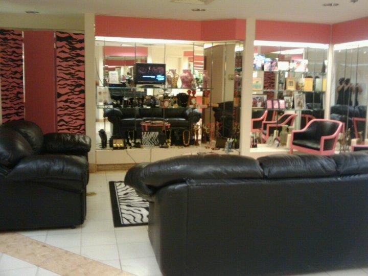 Pamper Me Pretty - Louisville KY 40216 | 502-449-6097 | Beauty Salons