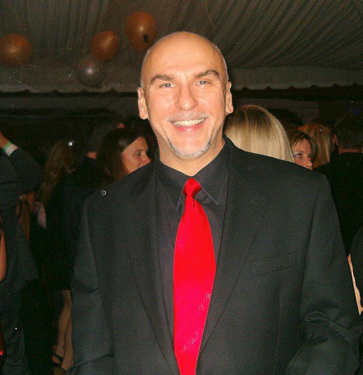 Magician JULIUS MAGIC - Jacksonville FL 32216 | 904-955-4022