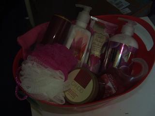 Gift Baskets / Gift Buckets | Avon Products in Loganville, GA 30052