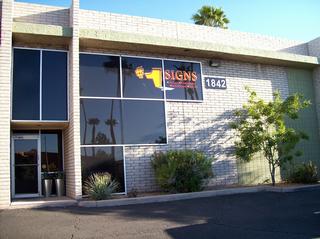 Map and Directions to One Day Signs-Number One Signs in Tempe, AZ 85281