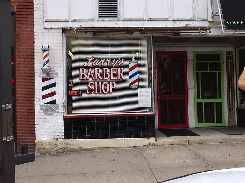 Map and Directions to Larry's Barber Shop in Lawrence, KS 66044