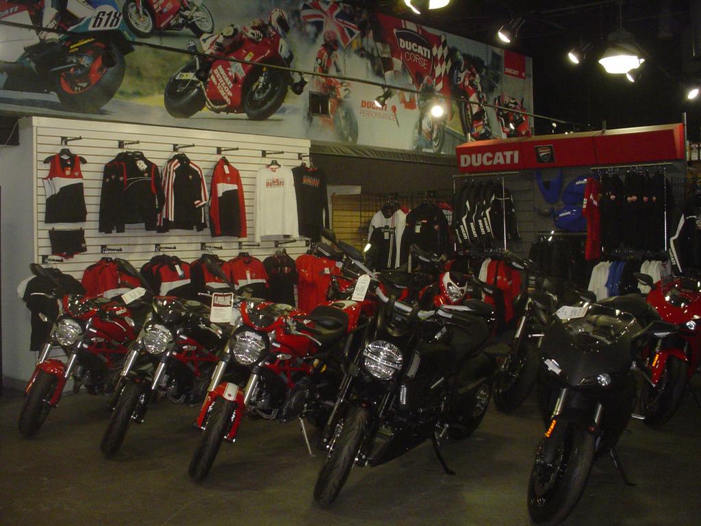 Riverside Motorsports - Somerville MA 02143 | 617-628-6400