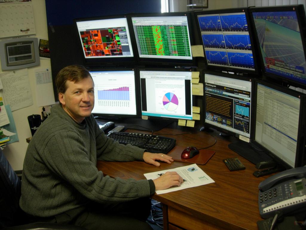 ELELECTRIC MAGICAL MUSIC SHOW on Pinterest | Steampunk, Consoles and ...