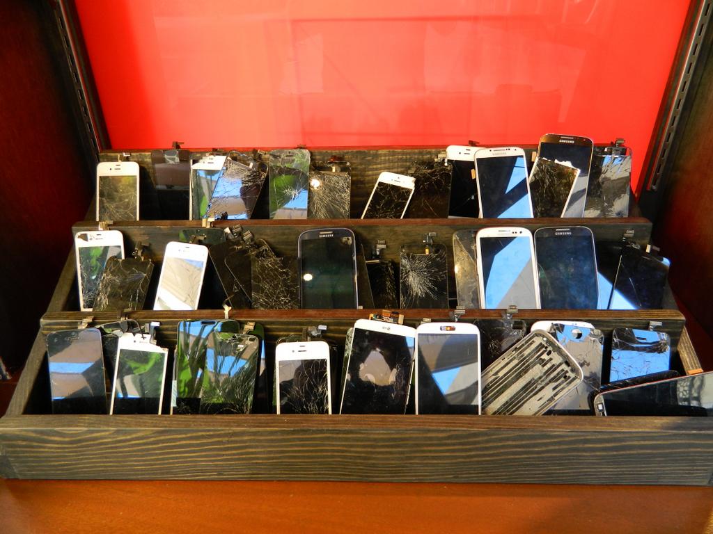 Pictures for Phone Stylist Inc Cell Phone repair iPhone Samsung repair ...