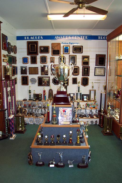 Map and Directions to The Award Shop in Red Hook, NY 12571