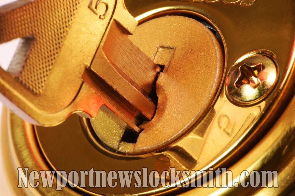Pro Newport News Locksmith - Newport News VA 23606 | 757-952-1861