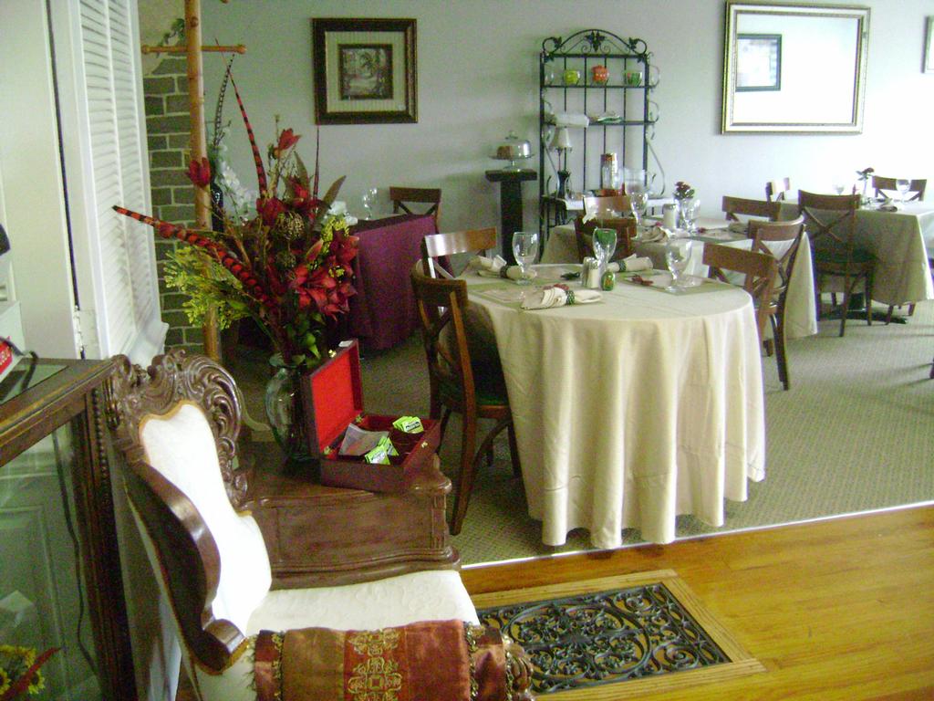 Map and Directions to Rose Garden Tea Room in Oklahoma City, OK 73112