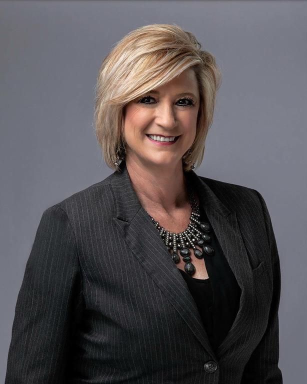 Pictures for Melissa Hilton, Realtor, Realty Executives in Lebanon, MO ...