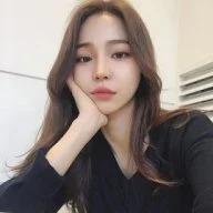 Exploring Torzon Market: A Hub for Local Commerce and Culture | Jane ...