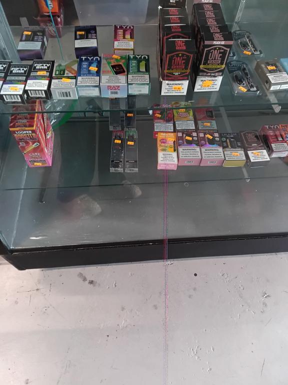 Map and Directions to Lazzy Dazz Smoke Shop in South Houston, TX 77587