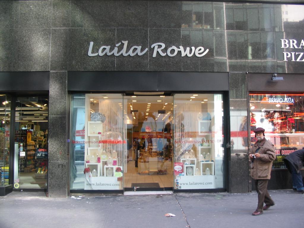 Map and Directions to Laila Rowe in New York, NY 10017