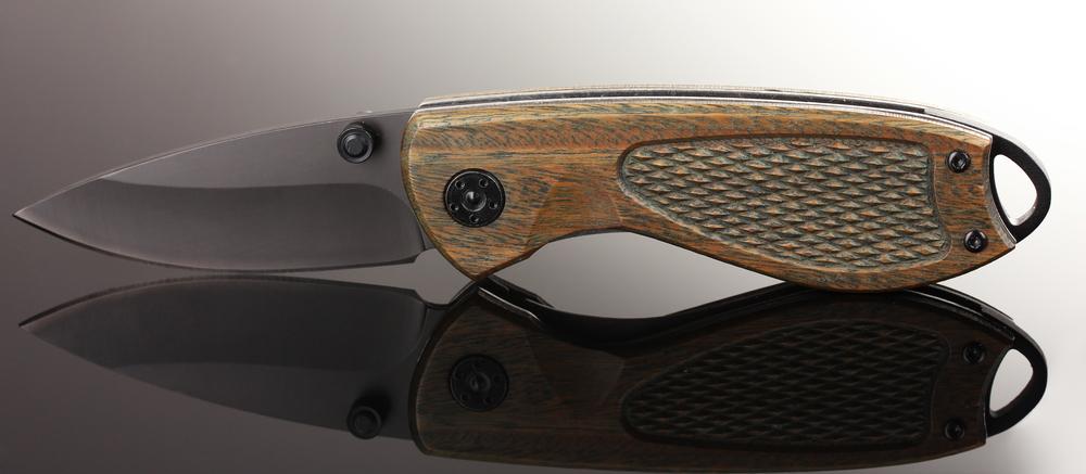 How to Identify a Schrade Knife's Year - Articles - MerchantCircle